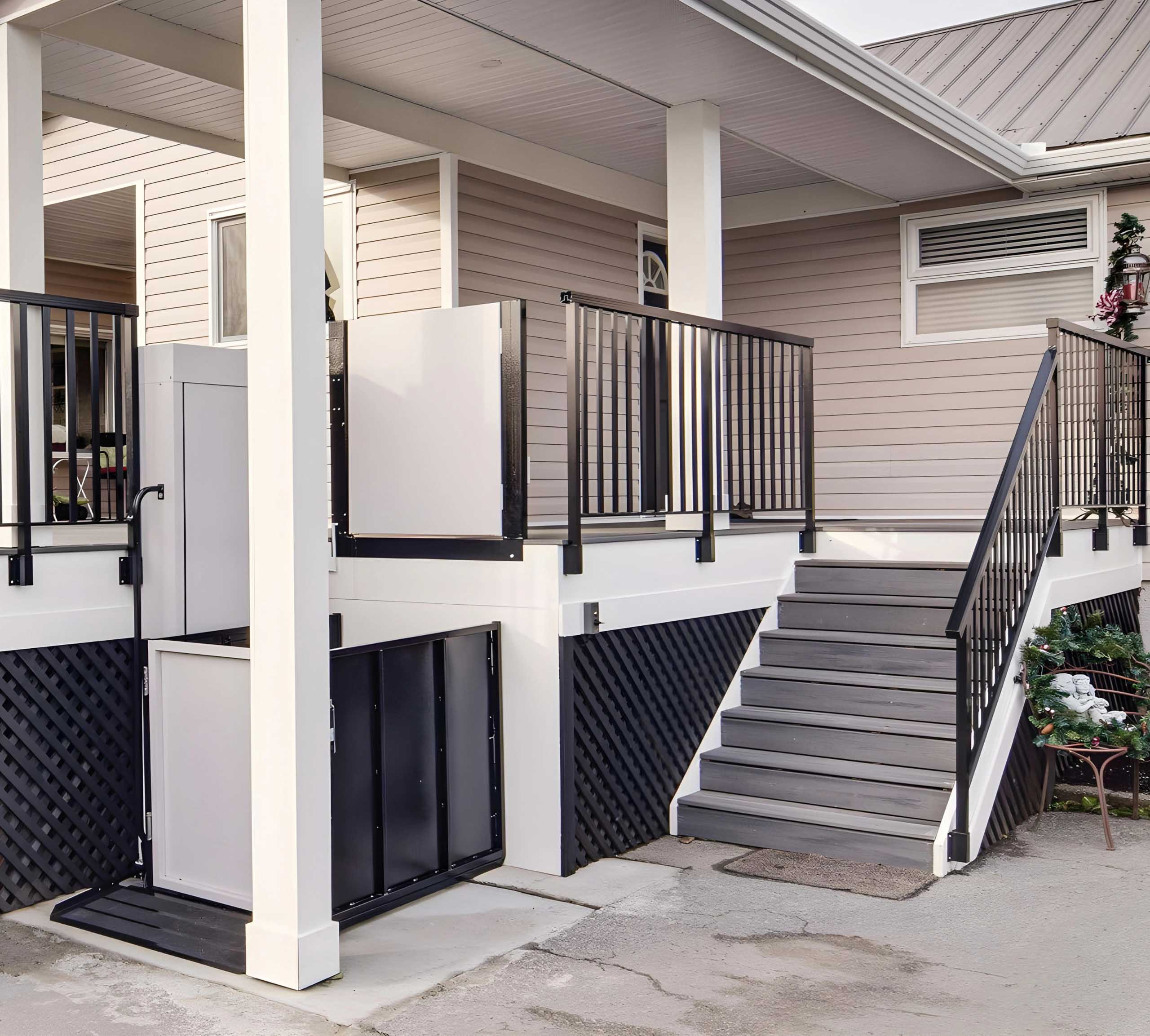 RAM Trus-T-Lift Vertical Platform Lift: Durable and Safe Lift Solution ...