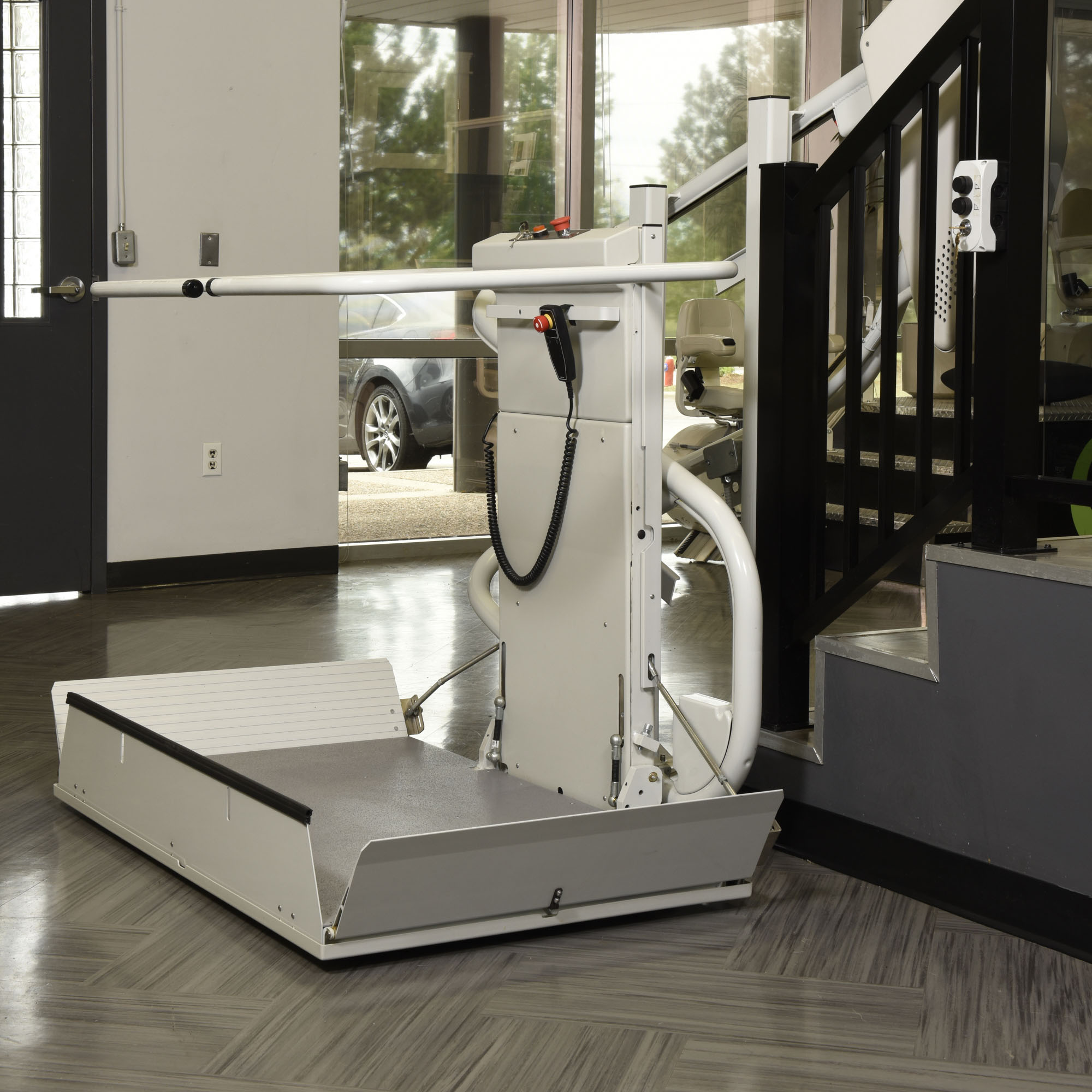 Omega Incline Lift by Savaria: Advanced Access Solutions for Staircases ...